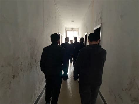 雷霆2023 7 雷霆行动 硬核强迁 爱民法院强制执行一起腾迁案件 澎湃号政务 澎湃新闻 The Paper