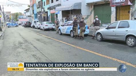 Homens armados tentam explodir caixas eletrônicos em agência bancária