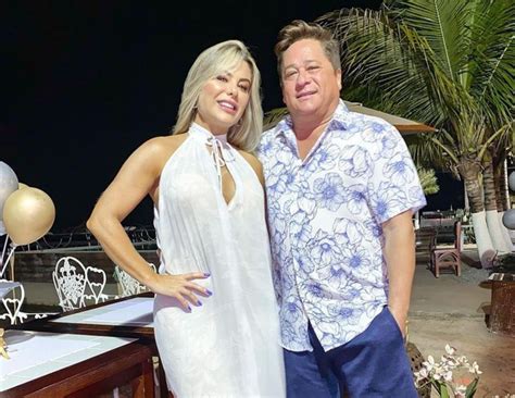 Poliana Rocha E Leonardo Comemoram 26 Anos De Casamento Cuido Dele