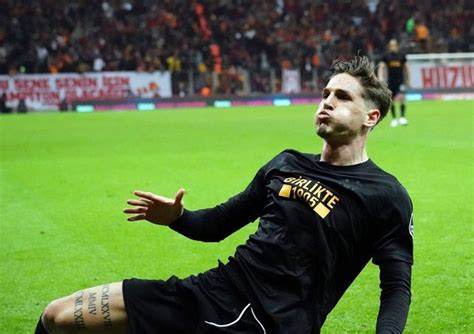 Galatasaray Be Ikta N Y Ll K Rekorunu K Rd Galatasaray Haberleri