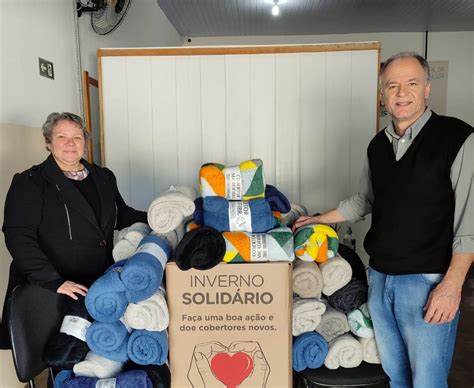 Fundo Social de Presidente Epitácio recebe doação de cobertores da