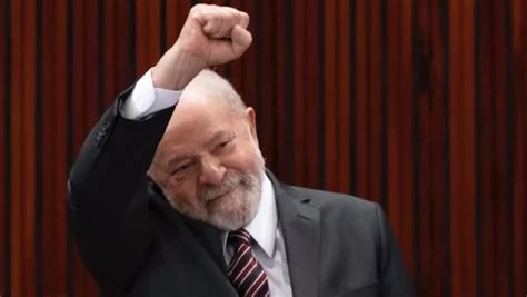 Lula é diplomado pelo TSE e está pronto para assumir 3 mandato de