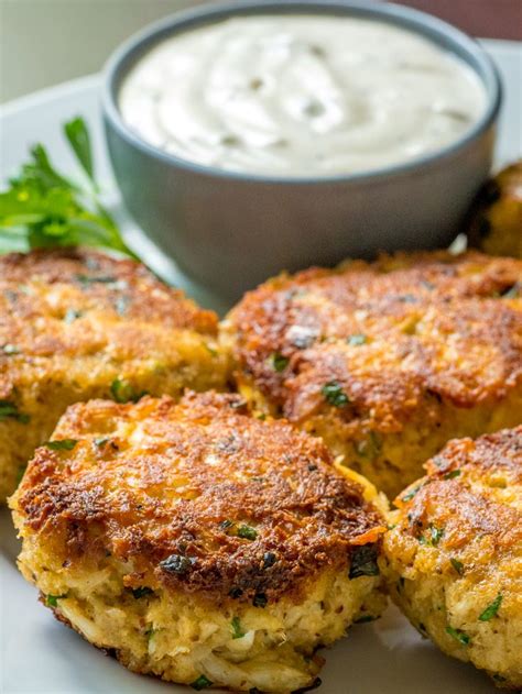 Classic Maryland Crab Cakes Recipe Maryland Crab Cakes Crab Cakes