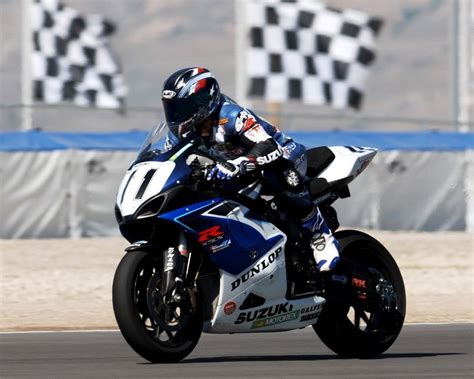 Naked Bike Vs Sport Bike Which Is Better And Why