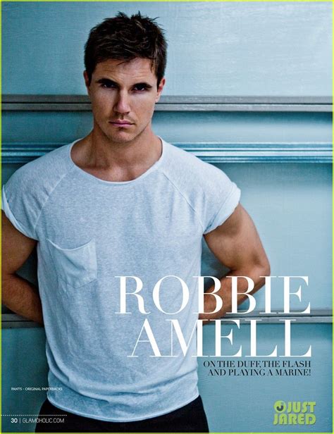 Robbie Amell Shows Off Shirtless Body For Glamoholic Mag Robbie
