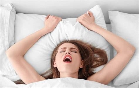 Hỏi Đáp Cảm giác khi tinh trùng bắn vào tử cung thế nào
