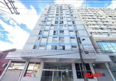 Apartamento 2 quartos na Rua Pedro Ivo 171 Centro Florianópolis