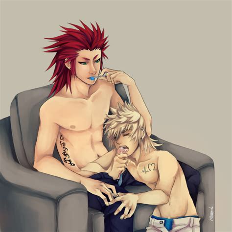 Roxas Naked Telegraph