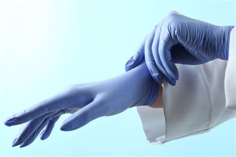 Descubre Los Beneficios Y Usos De Los Guantes De Nitrilo