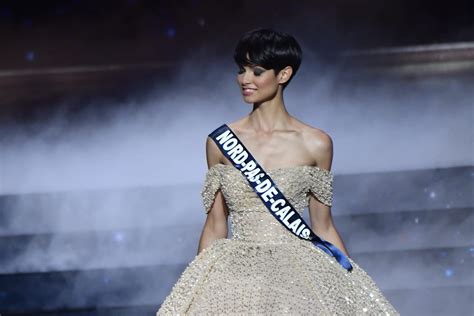 Qui Est Miss France 2024 La Miss Aux Cheveux Courts Bluehills