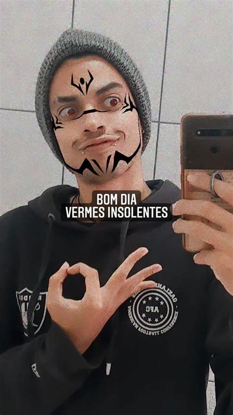 TW Pornstars A Pronúncia É QUEROSENE Twitter Shazam Caraí 1 10 PM