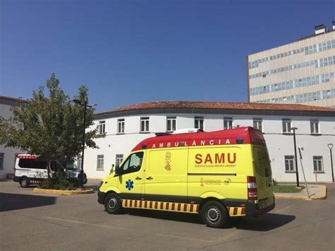 Dos personas resultan heridas al salirse de la vía el coche en el que