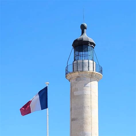 Le Grau du Roi Phare Présentation et avis des voyageurs
