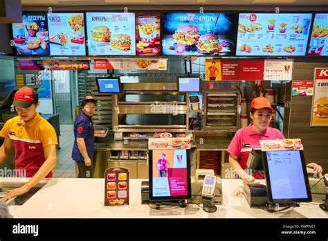 Kfc counter Fotos und Bildmaterial in hoher Auflösung Alamy