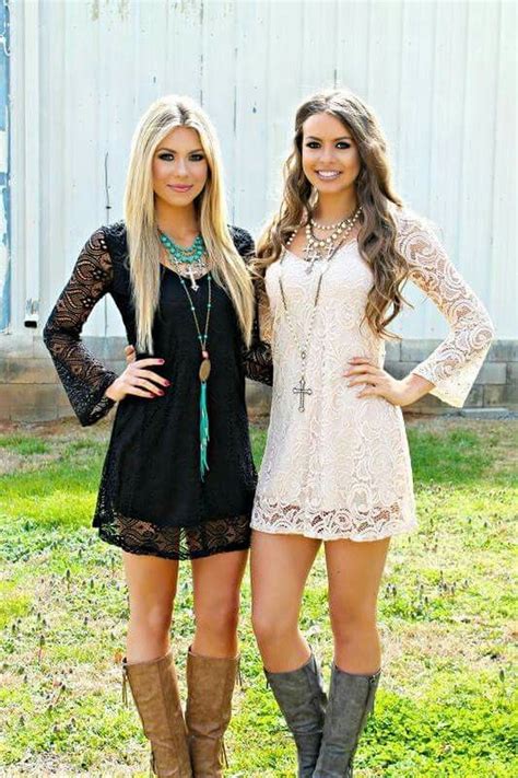 36 Stunning Women Rodeo Outfit Ideas Looks Like Cowgirl Country Dresses Western Dresses
