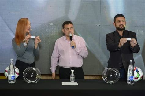 Se sortearon los cruces y así se jugarán los octavos de final de la