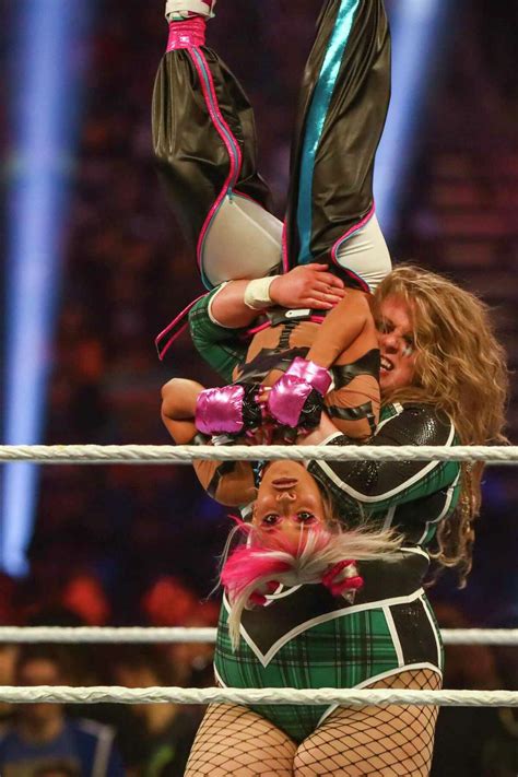 Royal Rumble Photos Of The Historic Pro Wrestling Event
