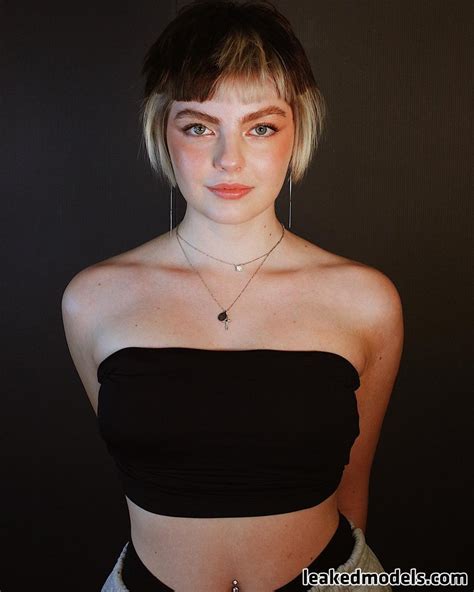 Triz Pariz Triz Nude Leaks OnlyFans Photo 1 Leaked Models