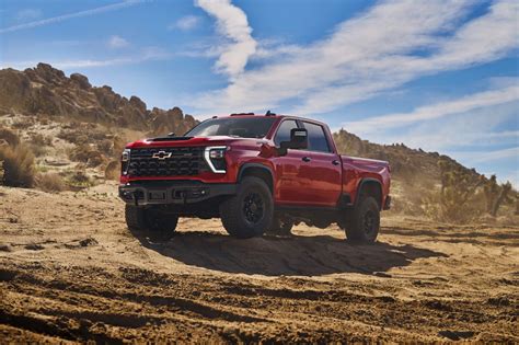 2024 Silverado Hd Zr2 Bison Lily Timmie