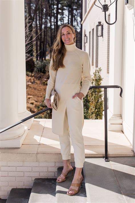 9 Easy Ways To Style A Turtleneck Natalie Yerger