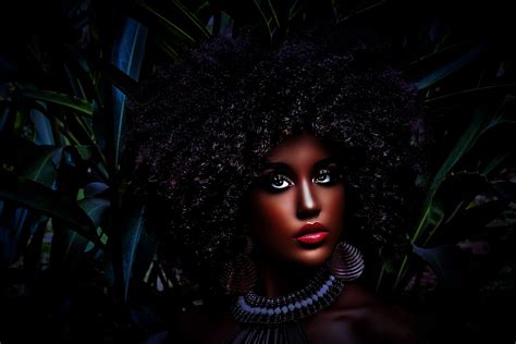 Exposição RAINHAS NEGRAS celebra a beleza e a representatividade das