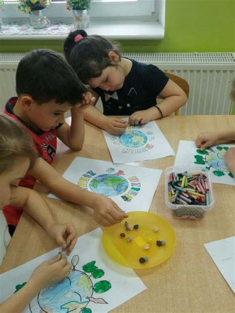 Dzień Ziemi praca plastyczna Stokrotki Przedszkole Publiczne im Jana