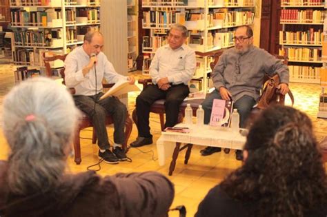 Feliciano Sánchez Chan deja sentir a piel de luna su poesía