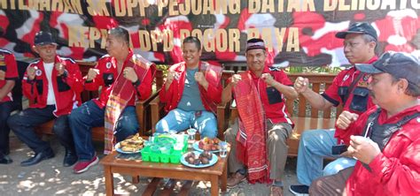 Pengurus Pejuang Batak Bersatu DPD Bogor Raya Terima SK
