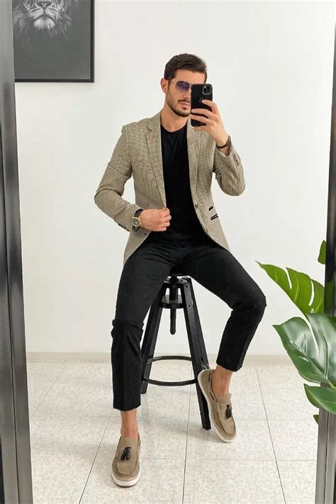 Classy Beige Blazer Outfit Ideas For Men Biege Blazer Combination