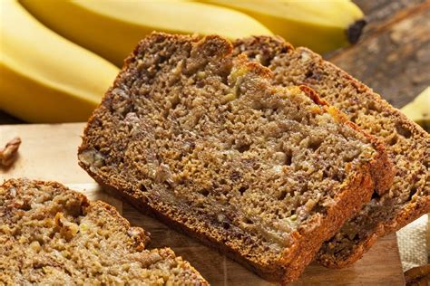 Your Guide To The Road To Hana S Many Banana Breads Hawaii Magazine