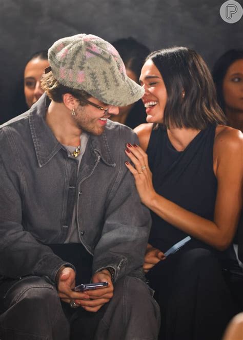 É romance ou não é No Dia dos Namorados João Guilherme posta foto