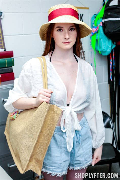 Hazel Moore Shoplyfter Shoplyfterhazelmoore001 Porno Photo Eporner