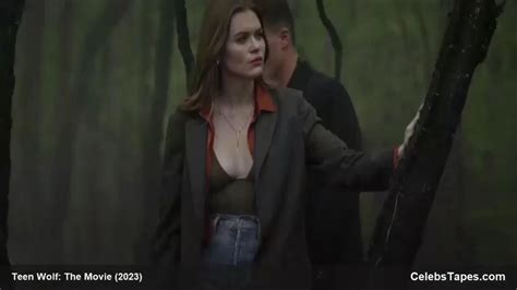 Shelley Hennig Is Naked Showing Her Butt Crystal Reed Bare Butt