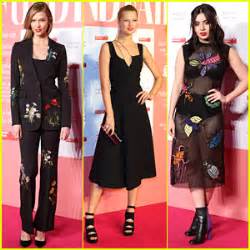 Karlie Kloss Toni Garrn Glam Up Naked Heart Foundations Fabulous