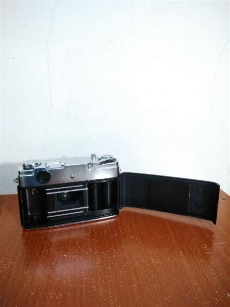 日本製 Yashica J 旁軸 連動測距 底片相機 含原廠皮套 相機攝影 相機在旋轉拍賣