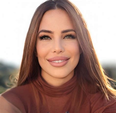 Kim Glow Dreshare