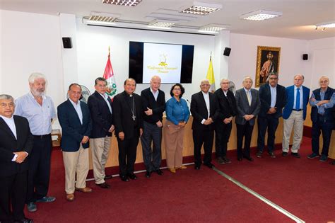 La Presidencia De La Conferencia Episcopal Peruana Convoc A