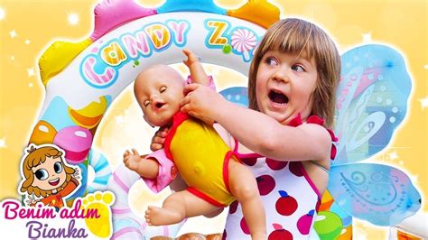 Baby Born Oyuncak Bebek Bakma Oyunu Havuz Ve AVM Videosu Bianka Ile