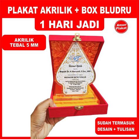 Jual PLAKAT VANDEL AKRILIK CUSTOM BOX BLUDRU 15 X 10 CM Shopee
