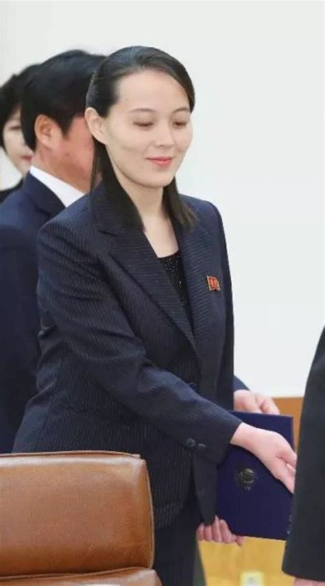 ボード金与正 キムヨジョン 画像集のピン 美しい人 北朝鮮 女性のポートレート