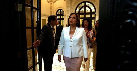 Per Dina Boluarte Acude A Declarar A La Fiscal A