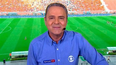 Eduardo Bolsonaro ironiza narrador da Globo por Copa América e lembra