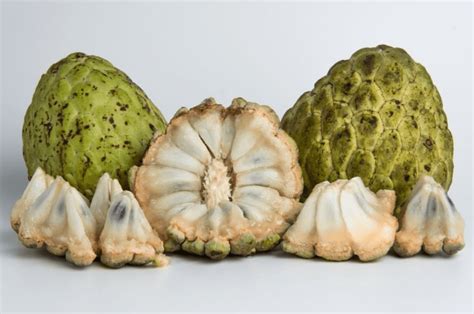 La anona una fruta exótica popular en la región de Centroamérica