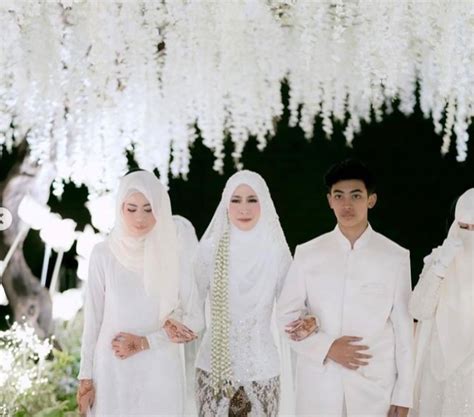 Kini Resmi Jadi Suami Istri Intip 9 Momen Bahagia Pernikahan Egy