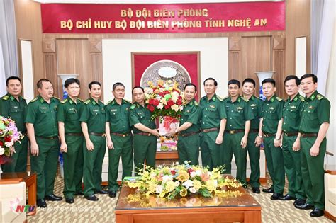 Bộ Chỉ huy BĐBP Nghệ An chúc mừng Thiếu tướng Trần Hải Bình thăng cấp