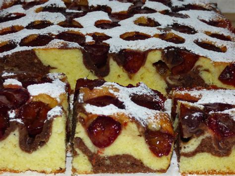 Łaciate ciasto ze śliwkami przepis PrzyslijPrzepis pl
