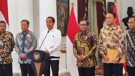 Daftar 12 Pelanggaran HAM Berat Masa Lalu Yang Diakui Jokowi