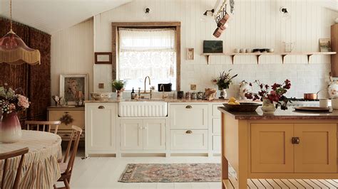 Maison Demeure À lintérieur de la cuisine au bord de la mer de la