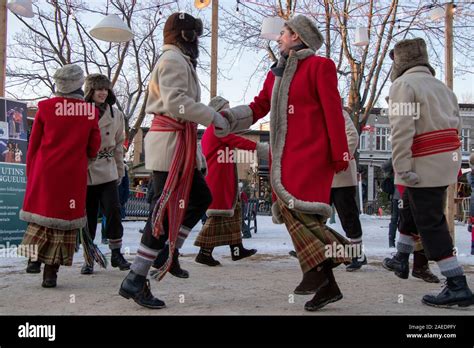 Longueuil Québec Canada December 7 2019 French Canadian Dancers In Winter During A