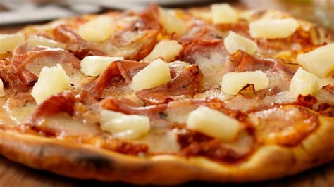 Pizza Con Pi A O Sin Pi A El Origen De La Controvertida Receta Rock Pop